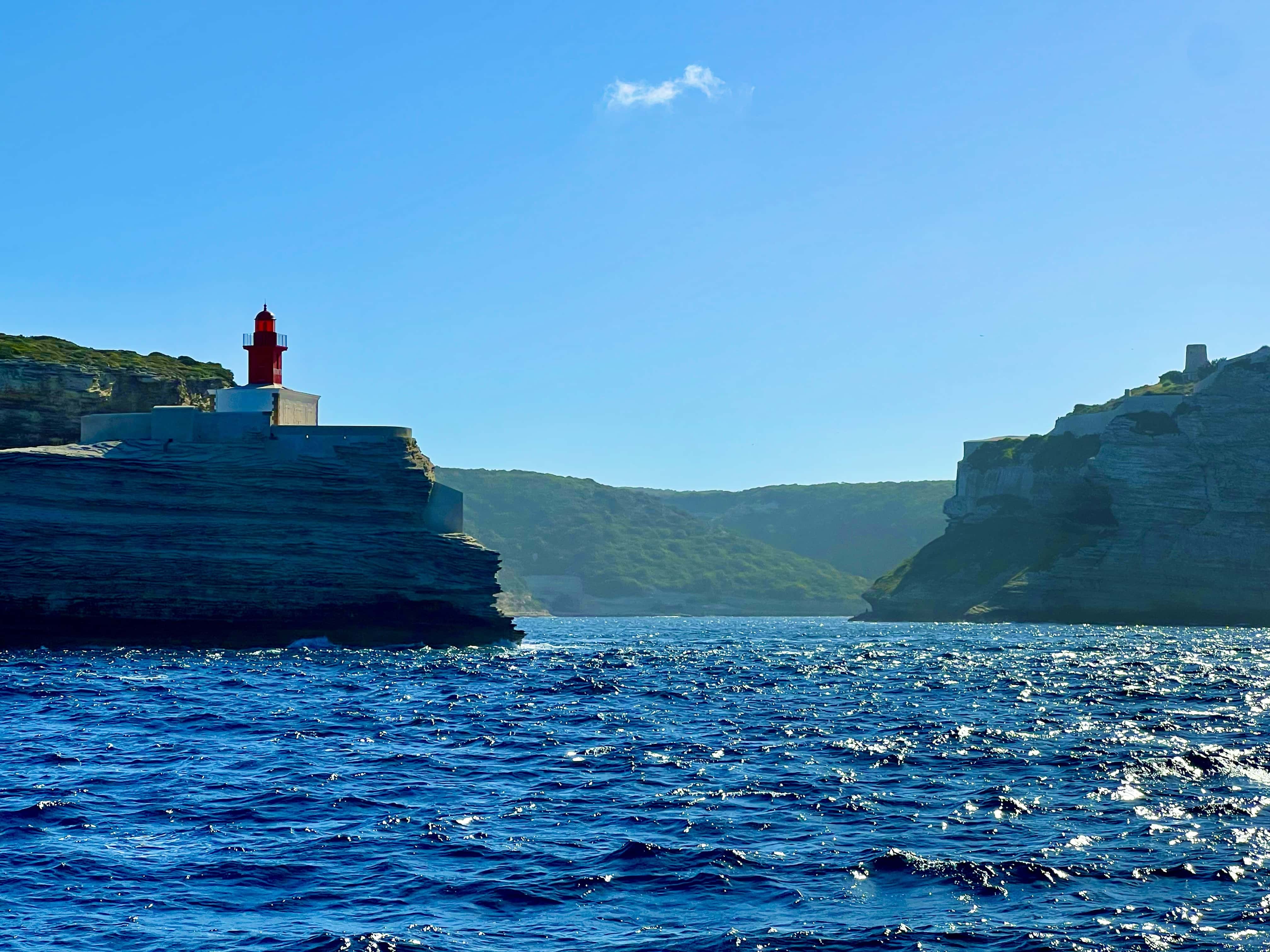The Strait of Bonifacio – Sailing Sabática