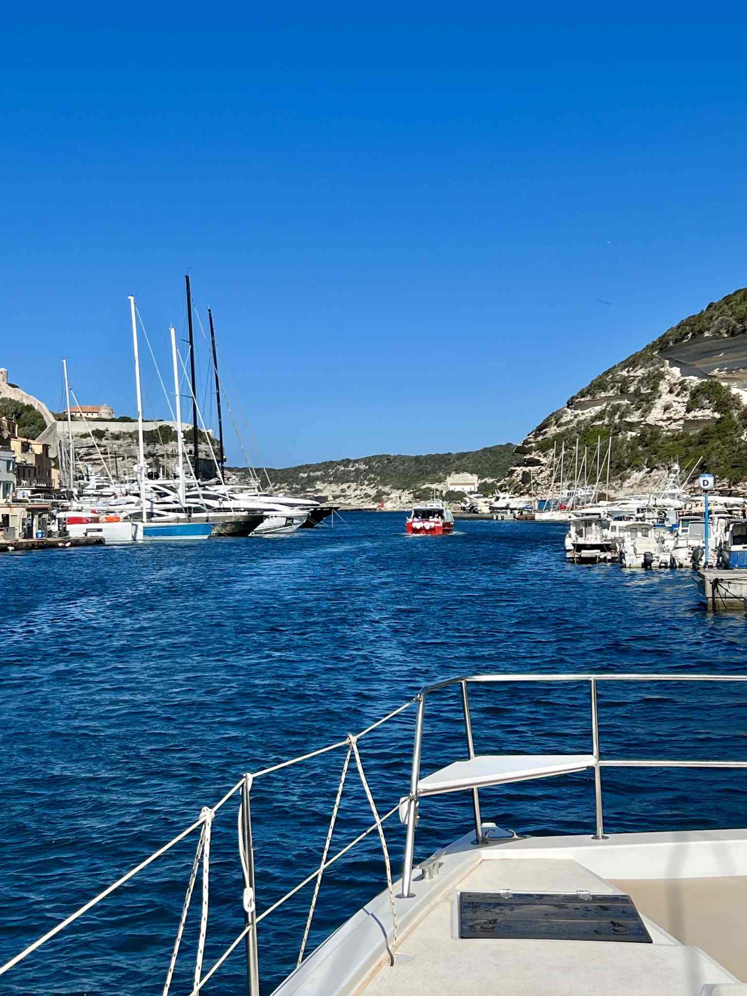 The Strait of Bonifacio – Sailing Sabática